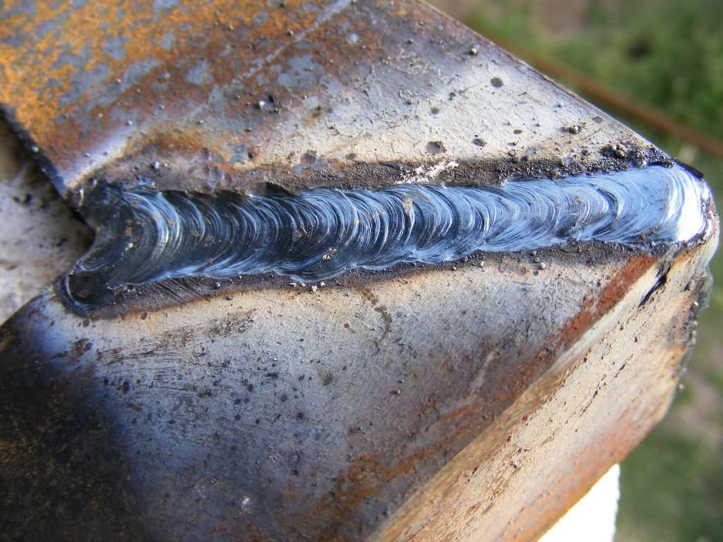 Welding Spatter: Causes & Tips to Reduce It